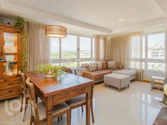 Apartamento com 2 dormitórios em Porto Alegre