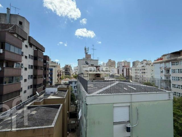 Apartamento com 2 dormitórios em Porto Alegre
