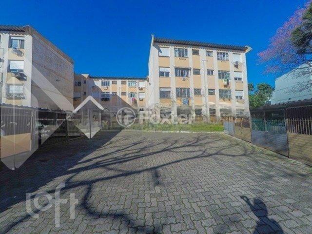 Apartamento com 2 dormitórios em Porto Alegre