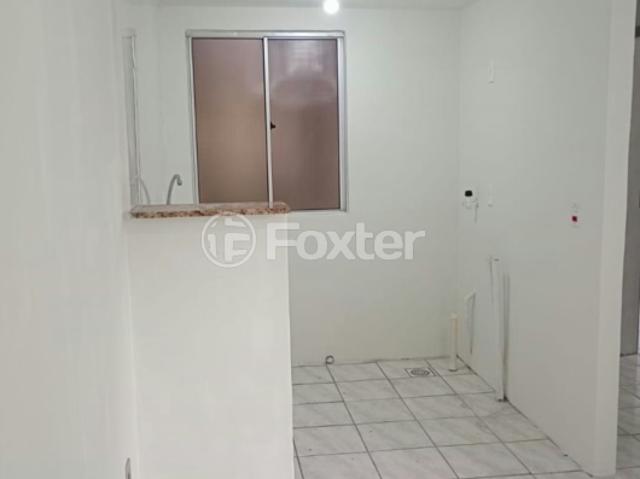 Apartamento com 2 dormitórios em Porto Alegre