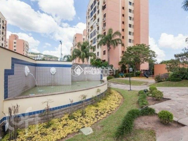 Apartamento com 2 dormitórios em Porto Alegre