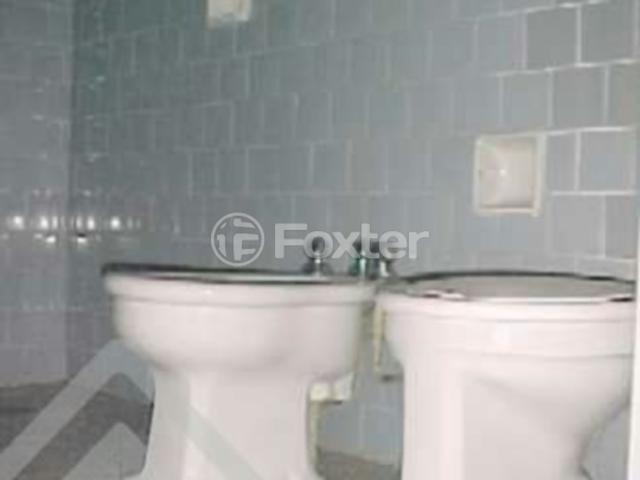 Apartamento com 2 dormitórios em Porto Alegre