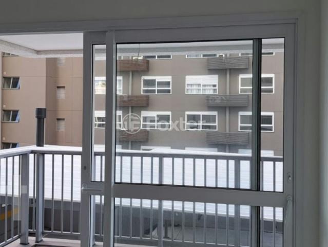 Apartamento com 2 dormitórios em Porto Alegre