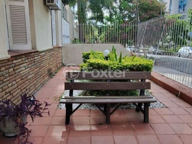 Apartamento com 2 dormitórios em Porto Alegre