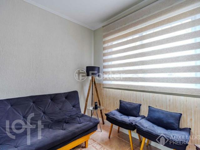 Apartamento com 2 dormitórios em Porto Alegre