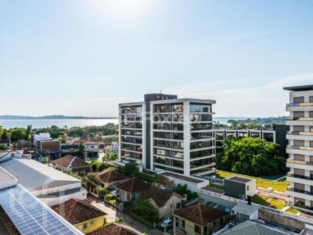 Apartamento com 2 dormitórios em Porto Alegre