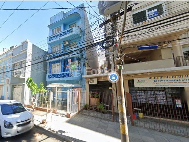 Apartamento com 2 dormitórios em Porto Alegre