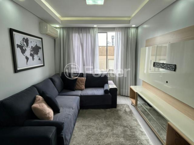 Apartamento com 2 dormitórios em Porto Alegre