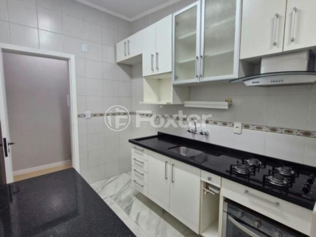 Apartamento com 2 dormitórios em Porto Alegre