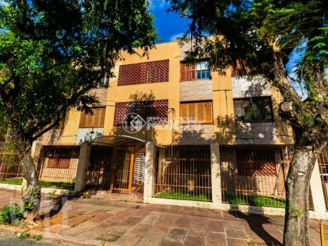 Apartamento com 2 dormitórios em Porto Alegre