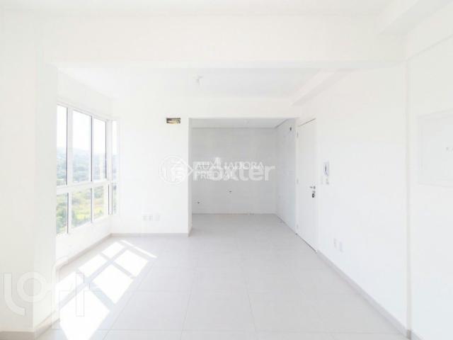 Apartamento com 2 dormitórios em Porto Alegre