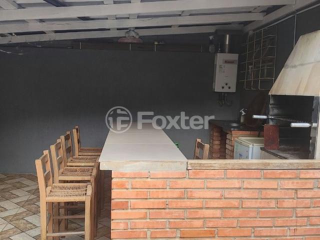 Apartamento com 2 dormitórios em Porto Alegre