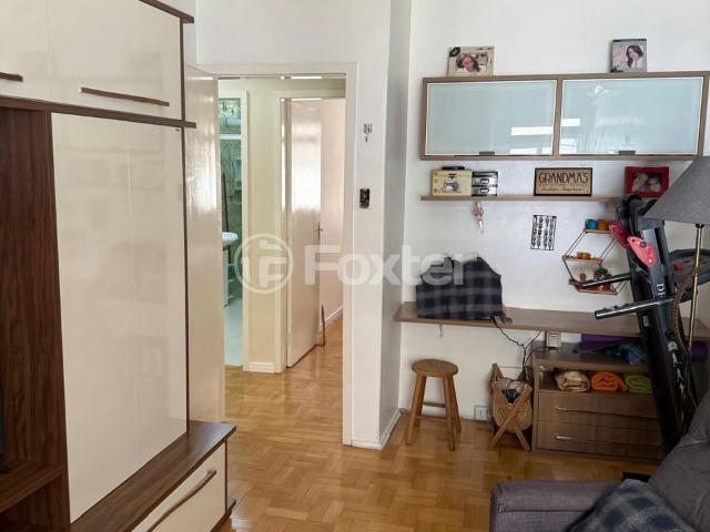 Apartamento com 2 dormitórios em Porto Alegre