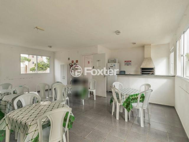Apartamento com 2 dormitórios em Porto Alegre
