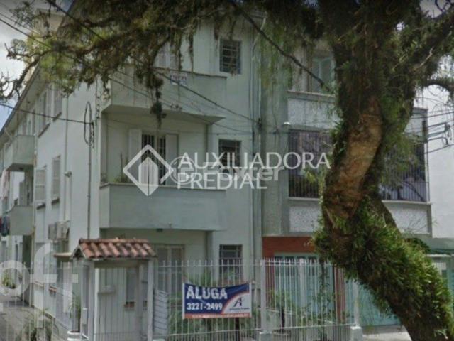 Apartamento com 2 dormitórios em Porto Alegre