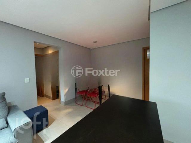 Apartamento com 2 dormitórios em Porto Alegre