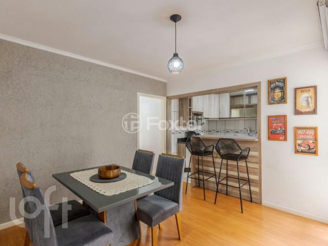 Apartamento com 2 dormitórios em Porto Alegre