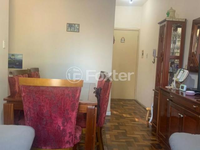 Apartamento com 2 dormitórios em Porto Alegre