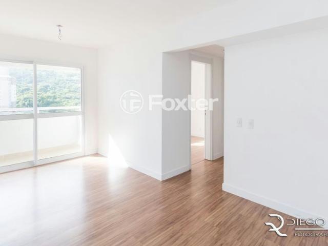 Apartamento com 2 dormitórios em Porto Alegre