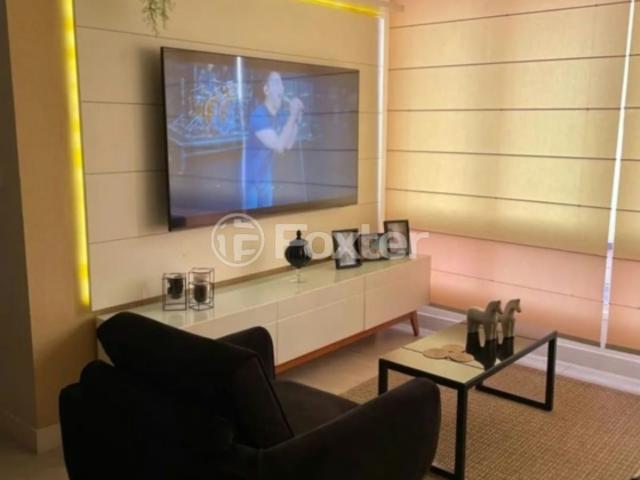 Apartamento com 2 dormitórios em Porto Alegre