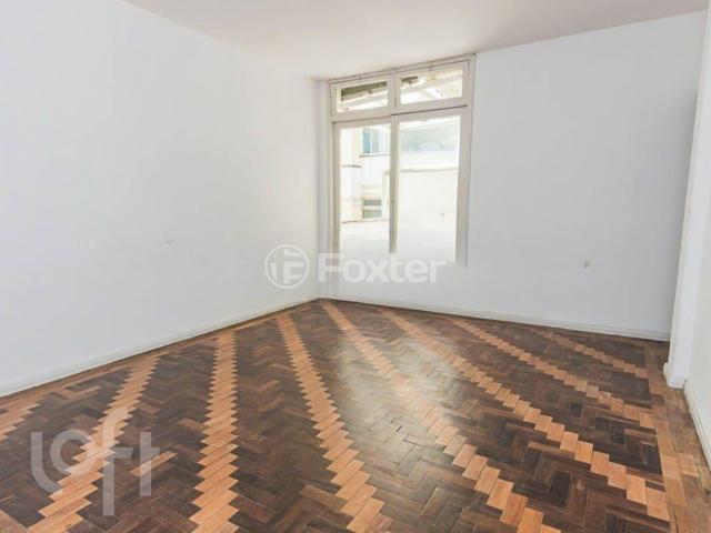Apartamento com 2 dormitórios em Porto Alegre