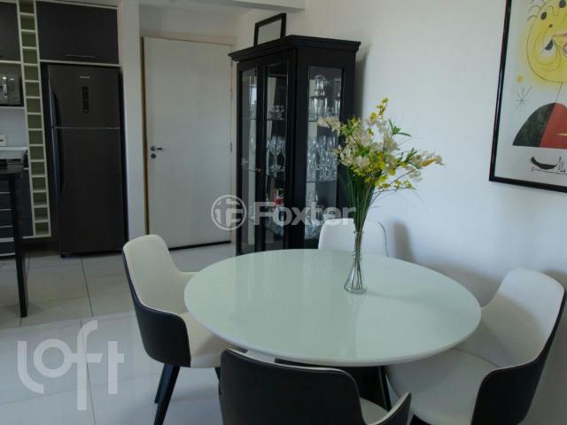 Apartamento com 2 dormitórios em Porto Alegre