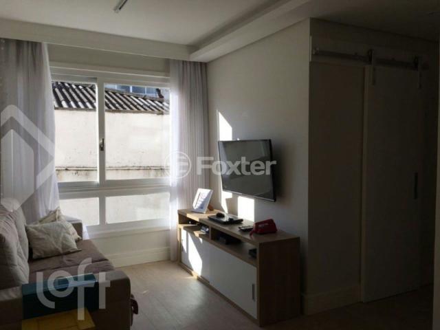 Apartamento com 2 dormitórios em Porto Alegre