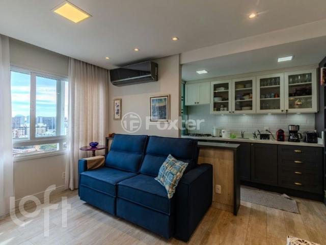 Apartamento com 2 dormitórios em Porto Alegre