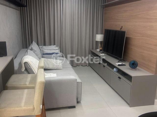 Apartamento com 2 dormitórios em Porto Alegre
