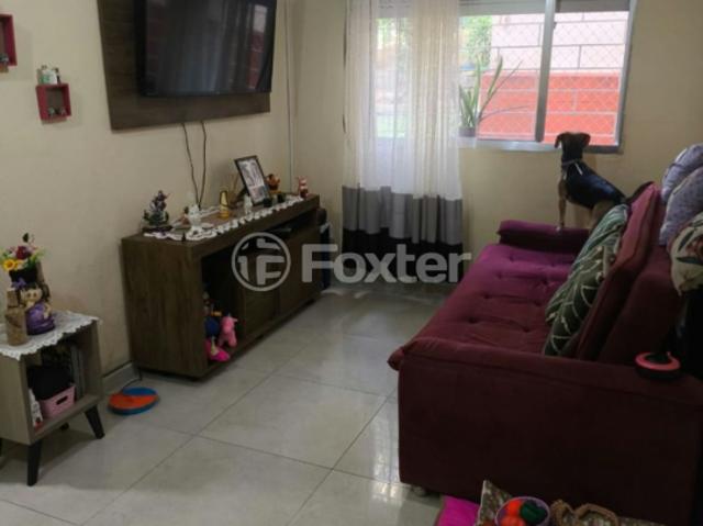 Apartamento com 2 dormitórios em Porto Alegre
