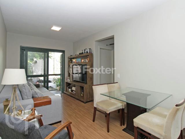 Apartamento com 2 dormitórios em Porto Alegre