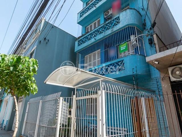 Apartamento com 2 dormitórios em Porto Alegre