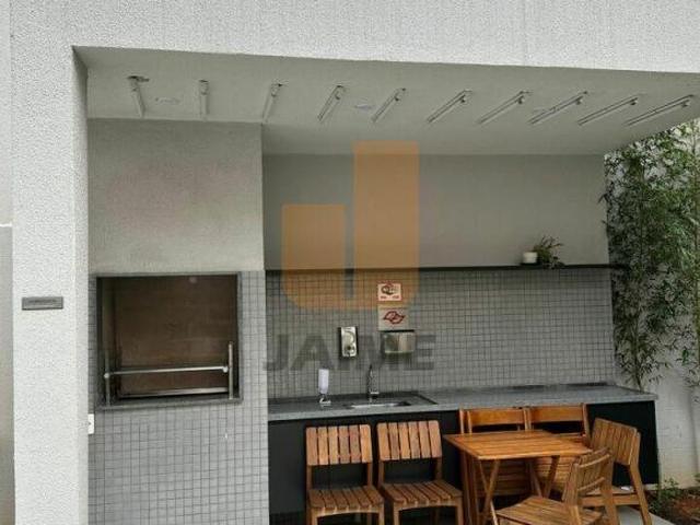 Apartamento com 2 dormitórios em prédio novo Barra Funda