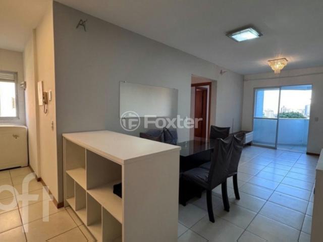 Apartamento com 2 dormitórios em São José