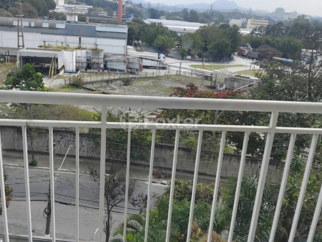 Apartamento com 2 dormitórios em São Paulo
