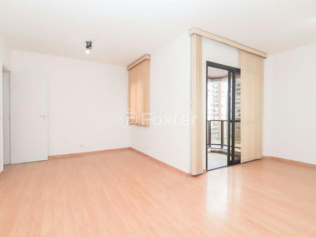 Apartamento com 3 dormitórios em São Paulo