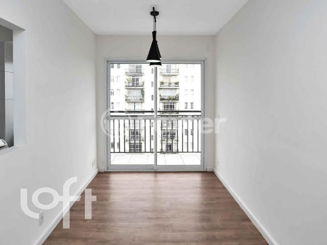 Apartamento com 2 dormitórios em São Paulo