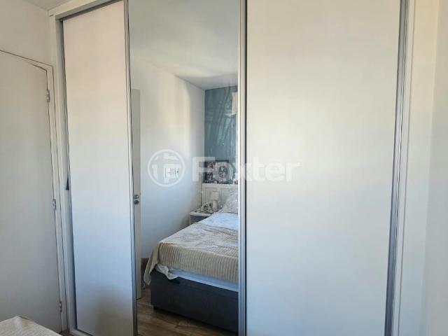 Apartamento com 2 dormitórios em São Paulo