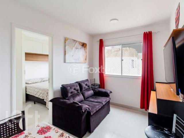 Apartamento com 2 dormitórios em São Paulo