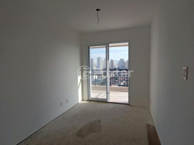 Apartamento com 2 dormitórios em São Paulo