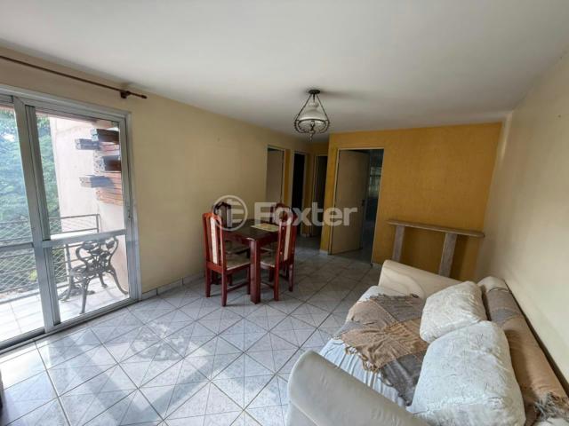 Apartamento com 2 dormitórios em São Paulo