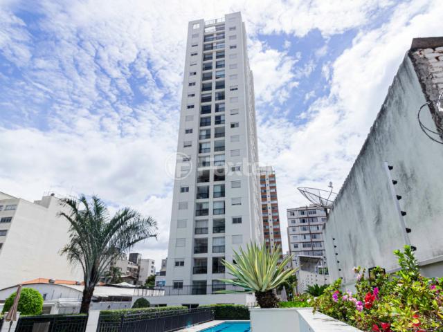 Apartamento com 2 dormitórios em São Paulo