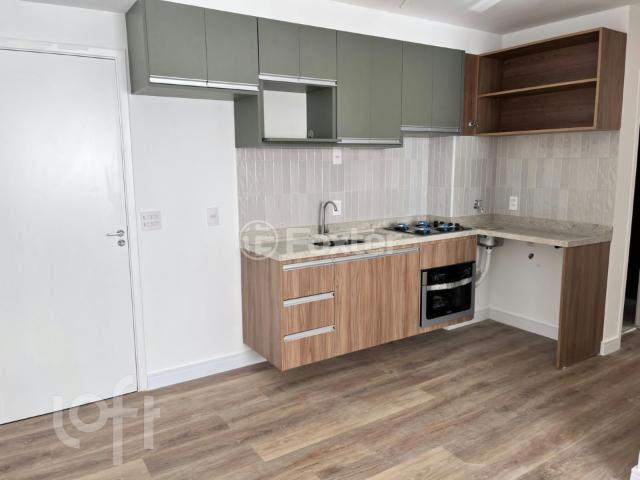 Apartamento com 2 dormitórios em São Paulo