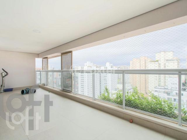 Apartamento com 2 dormitórios em São Paulo
