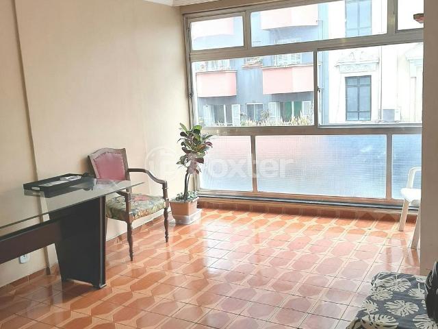 Apartamento com 2 dormitórios em São Paulo