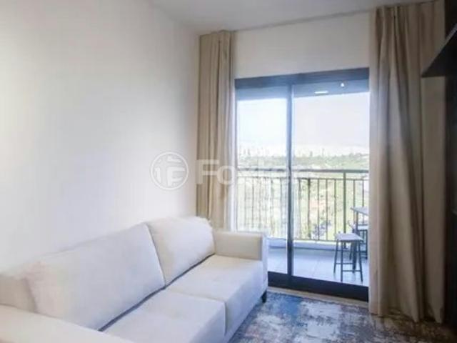 Apartamento com 2 dormitórios em São Paulo