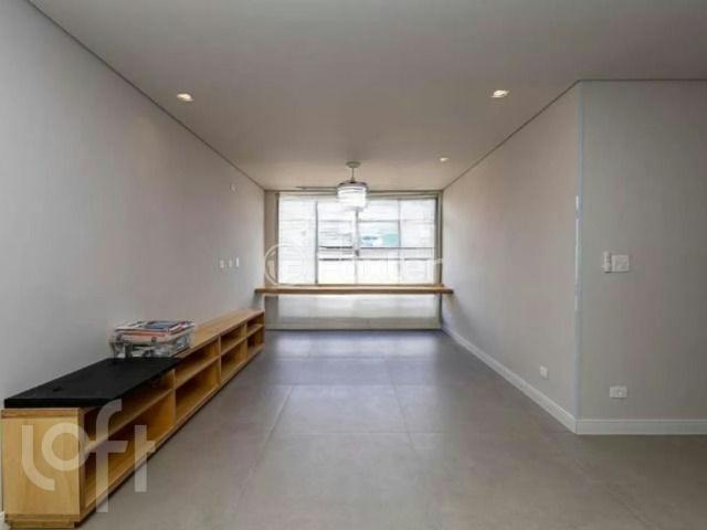 Apartamento com 2 dormitórios em São Paulo