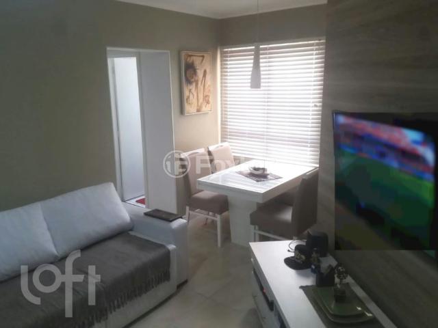 Apartamento com 2 dormitórios em São Paulo