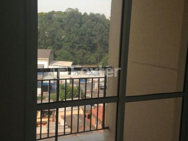 Apartamento com 2 dormitórios em São Paulo