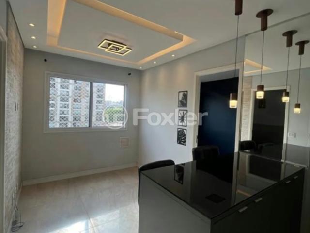 Apartamento com 2 dormitórios em São Paulo